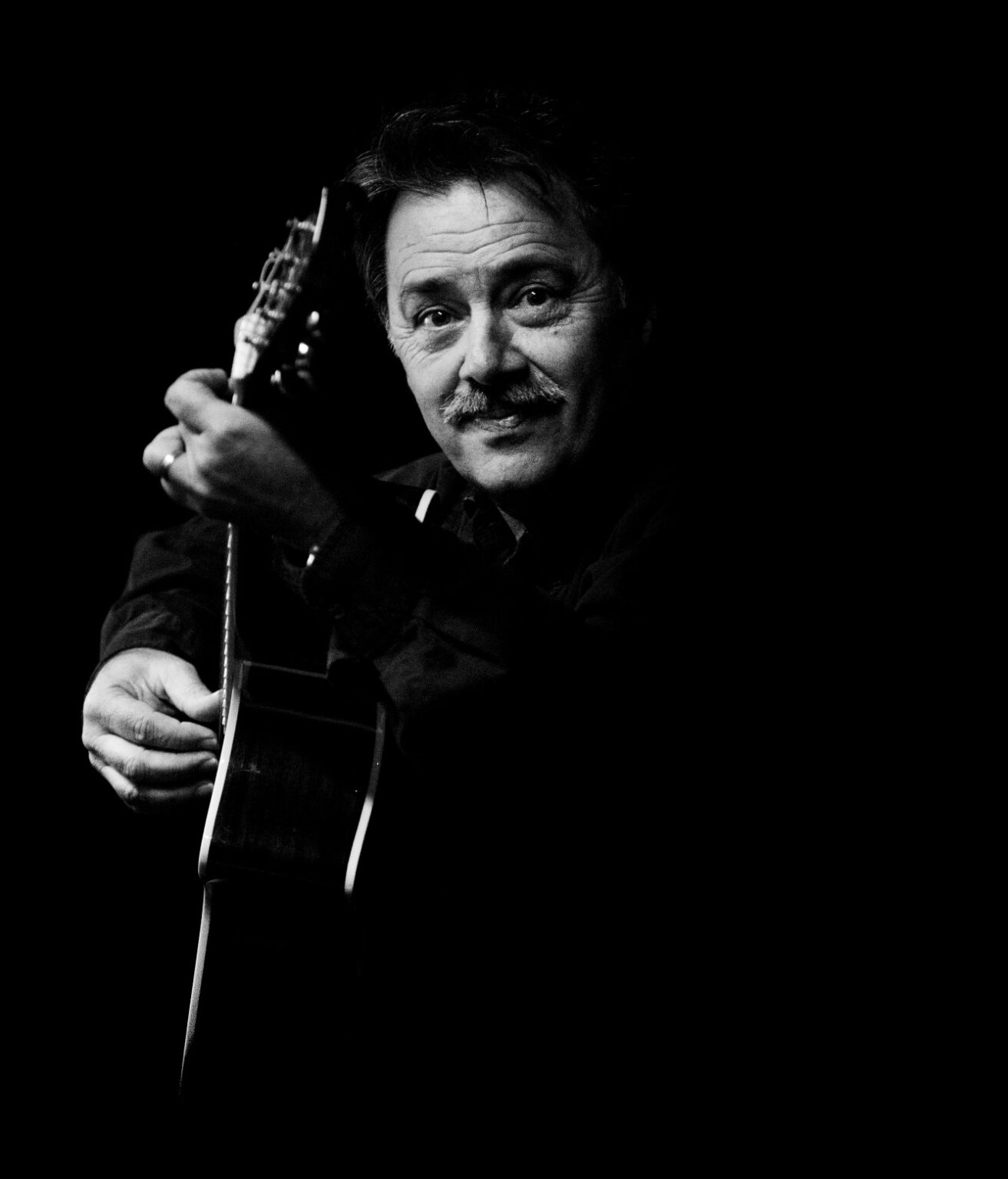 The Portuguese & Lusophone-world Lecture Series presents: Manuel F ...